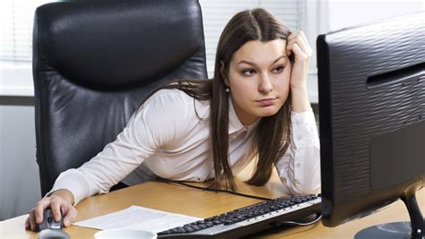 Зависает мышка на компьютере что делать и как исправить глюки и тормоза почему беспроводная