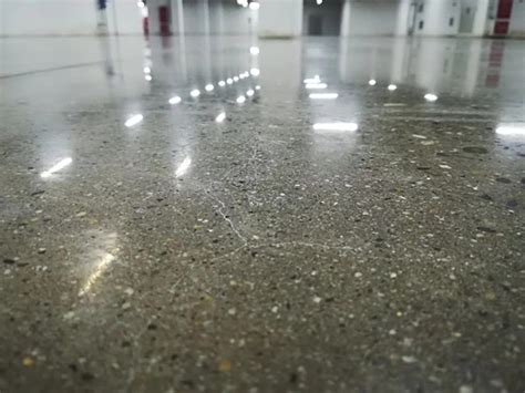 固化耐磨地坪的铺装使用范围 新闻中心 四川迪斯特地坪材料有限公司