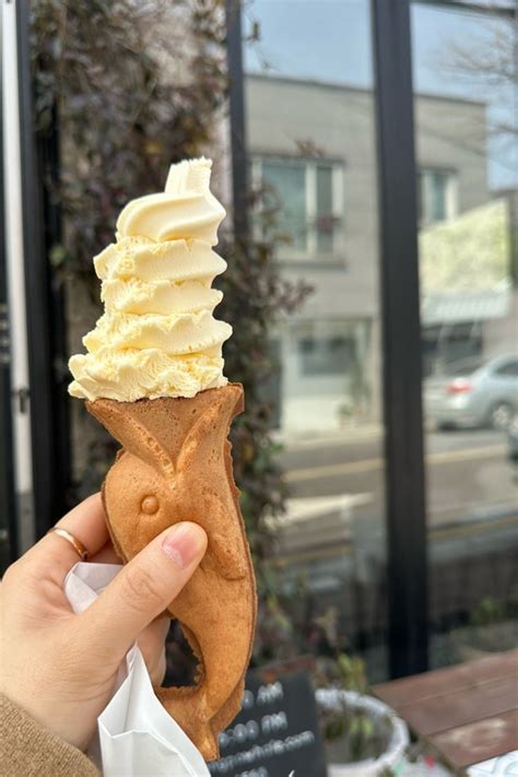 [울산맛집] 장생포에 가면 먹어줘야하는 장생포 고래빵“ 고래아이스크림” 네이버 블로그