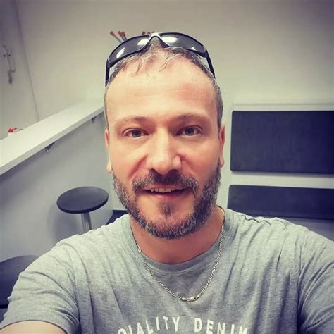 Schella Schel Schellaschel • Threads Say More