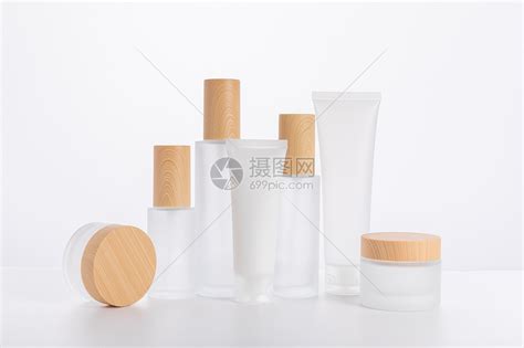 护肤品分装化妆品套装白底高清图片下载 正版图片501396592 摄图网