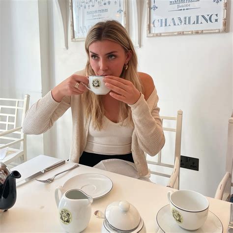 Jenna Cottrell Jennacottrell • Instagram Photos And Videos