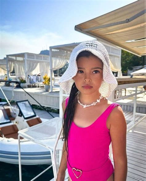 Morena Bonita Anedotas Para Rir Eduarda Meninas Delicadas