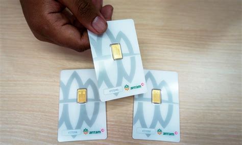 Harga Emas Antam Awal Pekan Turun Rp Per Gram