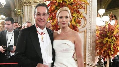 Philippa Beck Mutter