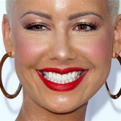 Amber Rose Makeup Gold Eyeshadow And Green Lipstick Steal Her Style
