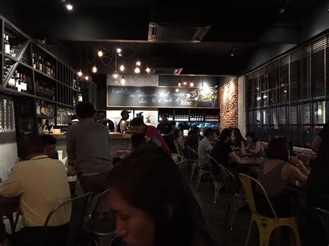 Naughty Babe Dirty Duck Updated July Photos Reviews Loire Jalan A