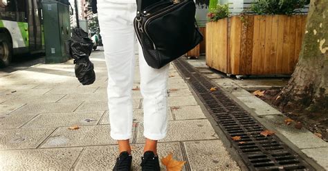 How To Protect Your Bag From Rain So A Sudden Storm Never Has To Ruin ...