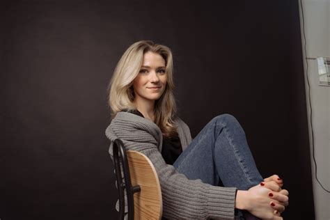 About — Colleen Wright