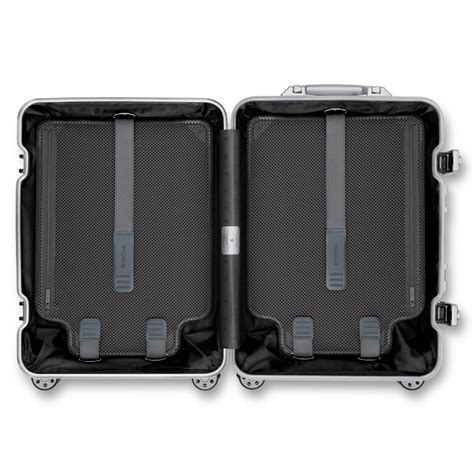 Original Cabin S Aluminum Suitcase Silver Rimowa