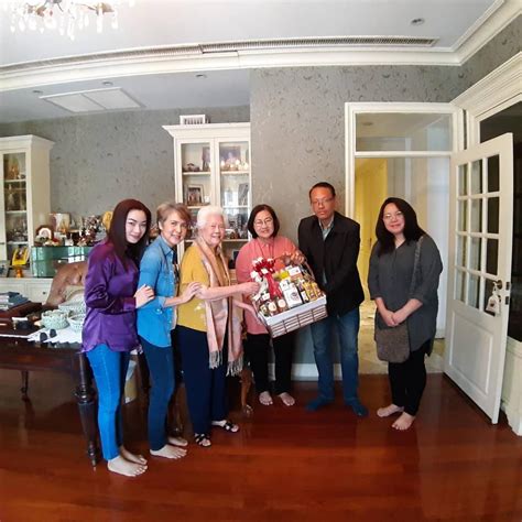 คุณศัลยา สุขะนิวัตติ์ สมาคมนักเขียนบทละครโทรทัศน์