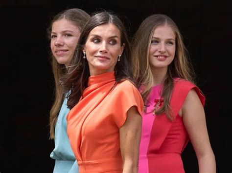 Seperti Ratu Letizia Putri Leonor Dan Infanta Sofia Juga Terapkan Gaya Sustainable Fashion