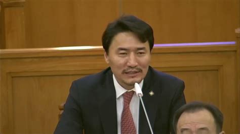 Г Дамдинням Газрын ерөнхий хуулийн төсөл Хот тосгоны эрх зүйн байдлын тухай хуультай хэр уялдаж