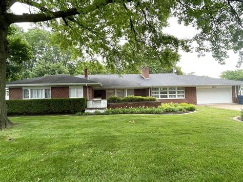 1530 Linden Avenue Lasalle Il 61301 Mls 12400891 Listing
