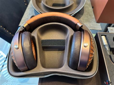 Focal Stellia Beryllium Driver Headphones With Case Free Shipping For Sale US Audio Mart