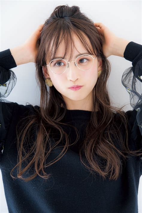 メガネ美少女乃木坂顔アップ高画質投稿画像54枚andav女優顔アップ