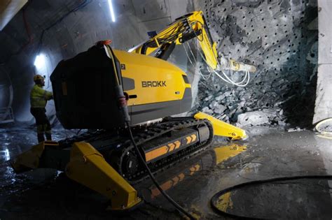Brokk On Linkedin Brokk500 Brokkintunneling Demolitionpower Operatorsafety