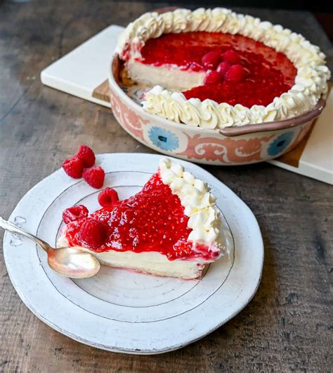 Raspberry Cream Pie With Graham Cracker Crust Modern Honey