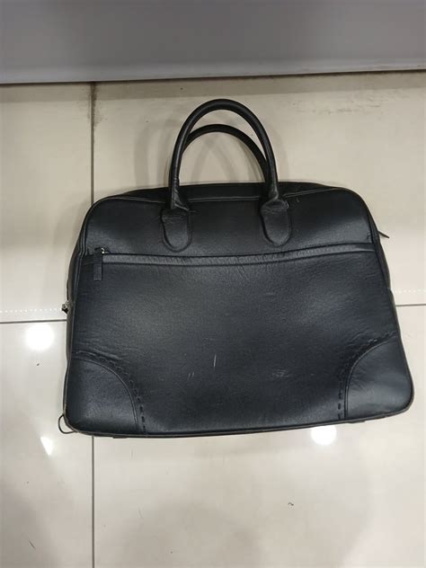 남자 서류가방 모서리헤짐있어요 편하게 막쓰실분추천 중 세컨웨어헬로마켓