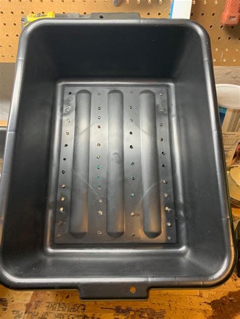 Worm Bins Worm Bins