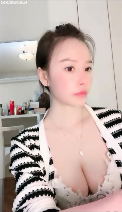 性感小甜甜 01 Eporner