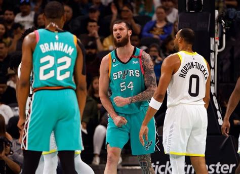 მამუკელაშვილს ორმაგ დუბლამდე 2 მოხსნა დააკლდა სანდროს მორიგი შედეგიანი მატჩი Nba ში Video