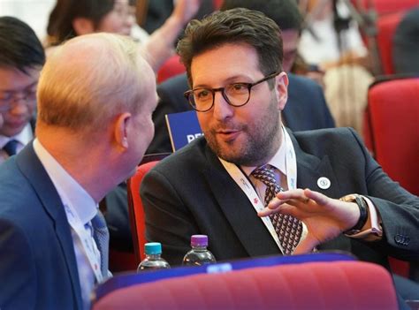 Чөлөөт худалдааны хэлэлцээрийг Монголын эдийн засгийн чуулган онцолно