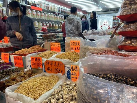 疫情經濟影響春節內需 酒樓預計生意跌至八成 辦年貨更大跌六成 澳門力報官網