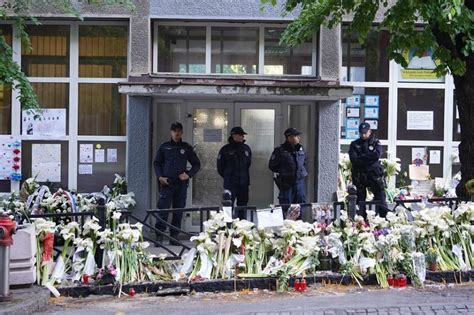 УЧЕНИЦИТЕ ОД УЧИЛИШТЕТО „ВЛАДИСЛАВ РИБНИКАР“ СЕ ВРАЌААТ НА КЛУПИТЕ Ова се 7 предлози и барања