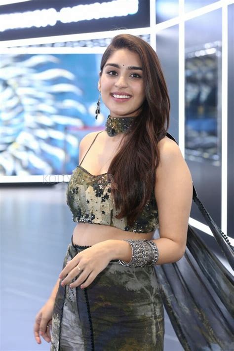 Actress Yukti Thareja At Rangabali Trailer Launch Photos 04 236395