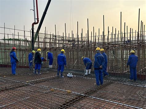 华东公司恒力石化大连新材料项目主体结构封顶 中国化学工程第四建设有限公司