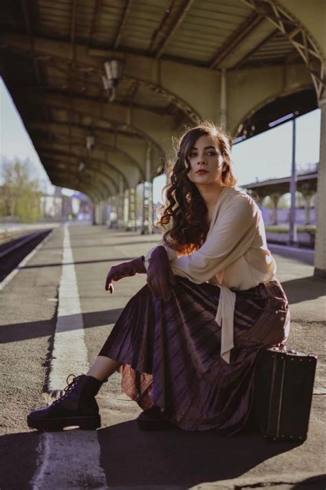 Girl At The Station Витебский вокзал фотосессия Portrait Photography Women Train