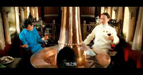 吃着火锅唱着歌，突然……