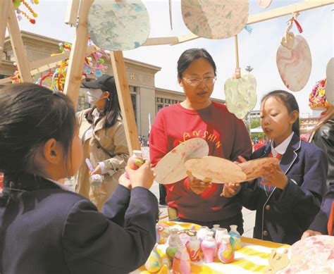 一份爱心礼物 圆一个彩虹梦 燕赵晚报 A09版 2024年05月07日