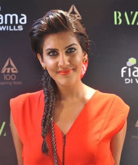 25 Hottest Female News Anchor In India Indian Tv Reporters Page 9