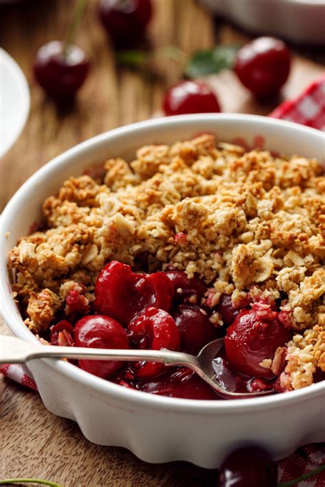 12 Best Fruit Crisp Recipes For Every Season Insanely Good