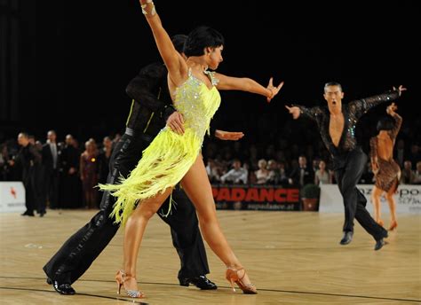 차차차라틴댄스 탑댄스스포츠