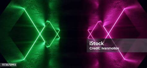 미래 네온 레이저 빛나는 빔 공상 과학 소설 귀중 한 보라색 녹색 무대 쇼룸 터널 복도 지하 그런 지 콘크리트 반사 빈 배경 3d 렌더링 0명에 대한 스톡 사진 및 기타