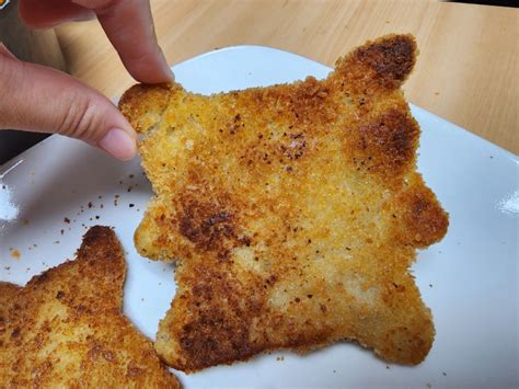 추억의 피카츄 돈까스 튀겨나와서 간편하네요 내돈내산 네이버 블로그