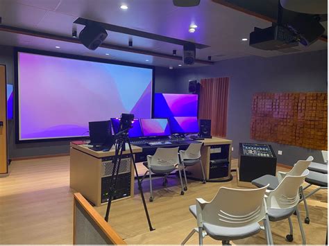 Discover Scts Advanced Recording Facilities New Classrooms Gradually Opening With Ongoing