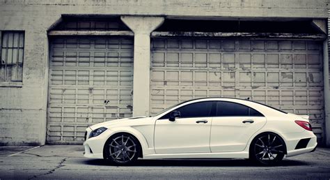 Mercedes Benz Cls 63 Amg Wallpapers Wallpaper Cave