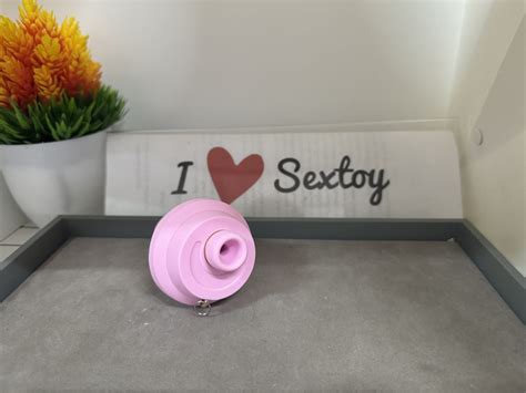 เครื่องดูดคริสตอริส ยี่ห้อ Kiss Toy I Love Sextoy