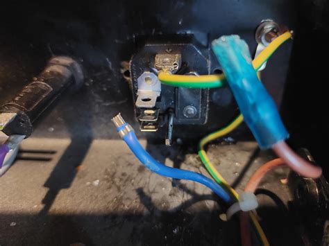 Amp Power Iec Socket Wiring Help Please Hello Im In The Process Of Replacing A Snapped Iec Amp Power Iec Socket Wiring Help Please Hello Im In The Process Of Replacing A Snapped Iec