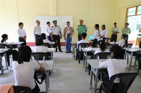 စစ်ကိုင်းတိုင်းဒေသကြီး လုံခြုံရေးနှင့် နယ်စပ်ရေးရာဝန်ကြီး ဗိုလ်မှူးကြီး