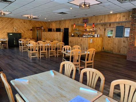 Village Pizza And Restaurant Saugerties Ny