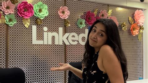 Aakanksha Monga Woman Quits Job At Linkedin To Travel The World Full