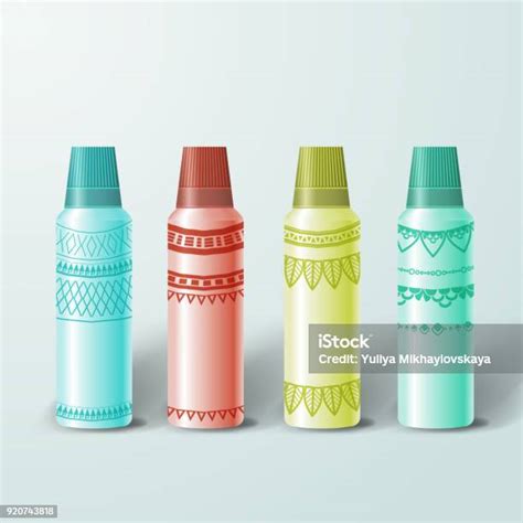 브랜드와 제품 디자인에 대 한 서식 파일 이랑입니다 고유한 동양 디자인 절연된 현실적인 플라스틱 병입니다 브랜딩 및 마케팅