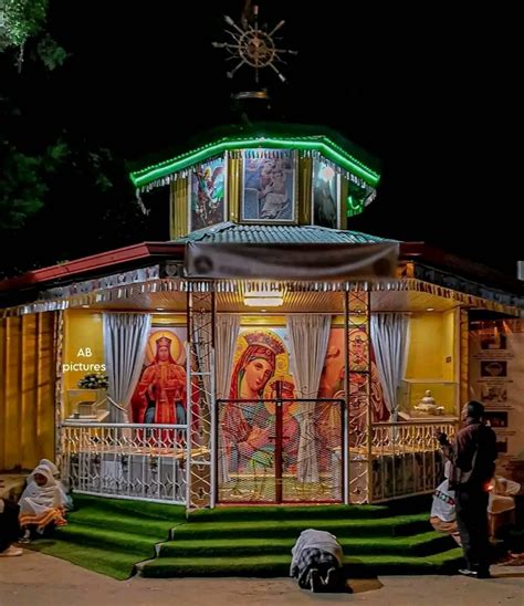 የድንግል ማሪያም ልጆች ገጽ ዘመነ ጽጌ ከመስከረም 26 እስከ ኅዳር 6 ባሉት ወራት ቤተክርስቲያን የኢየሱስ ክርስቶስንና የእመቤታችንን ስደት