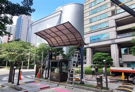 우진부스텍 반갑습니다 다양한 종류와 디자인의 주차장캐노피 제작부터 설치까지 원스톱시스템으로 진행하는