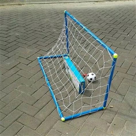Tiang Gol Bola Sepak Kartun Tiang Gol Dan Jaring Untuk Latihan Bola